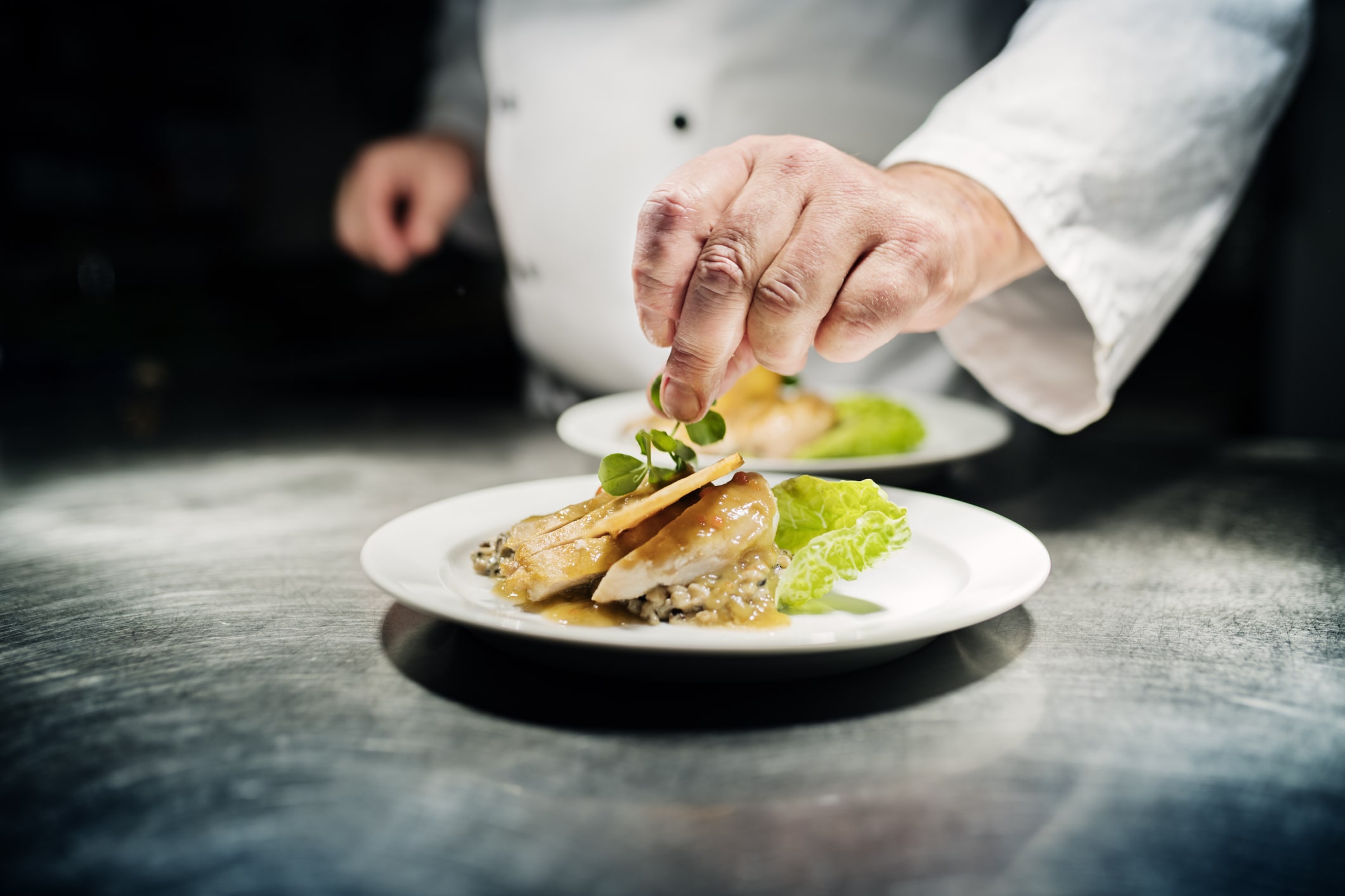 Diferencias entre chef, cocinero y gastrónomo | BCH